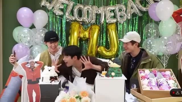 کات هایی از لایو Welcome MJ با حضور جینوو و سانها - نماشا